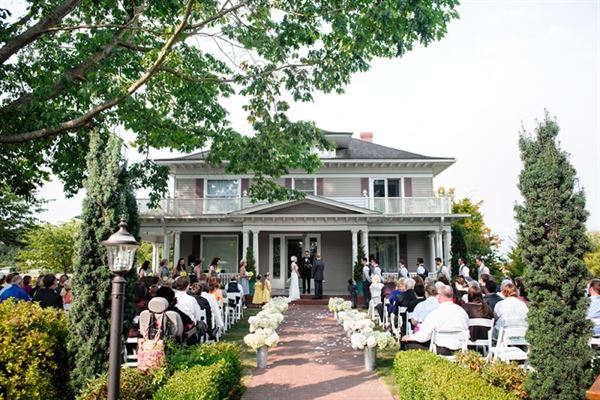 Maplehurst Farm - Mount Vernon, WA - Wedding Venue