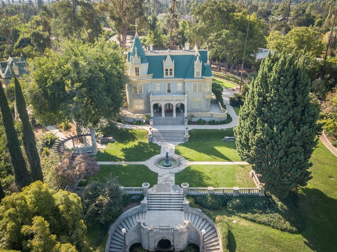 Kimberly Crest House & Gardens - Redlands, CA - Wedding Venue