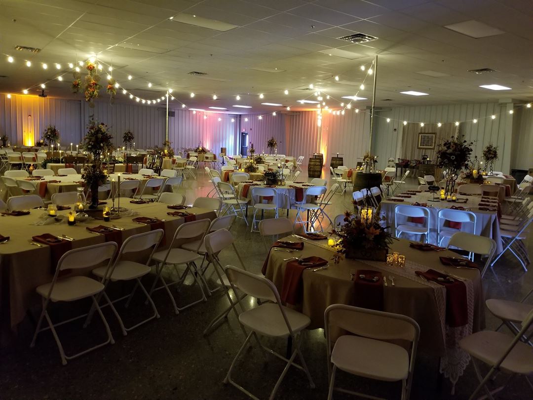 TOYOTA EVENT CENTER Gibson County Fairgrounds - Princeton, IN - Wedding ...