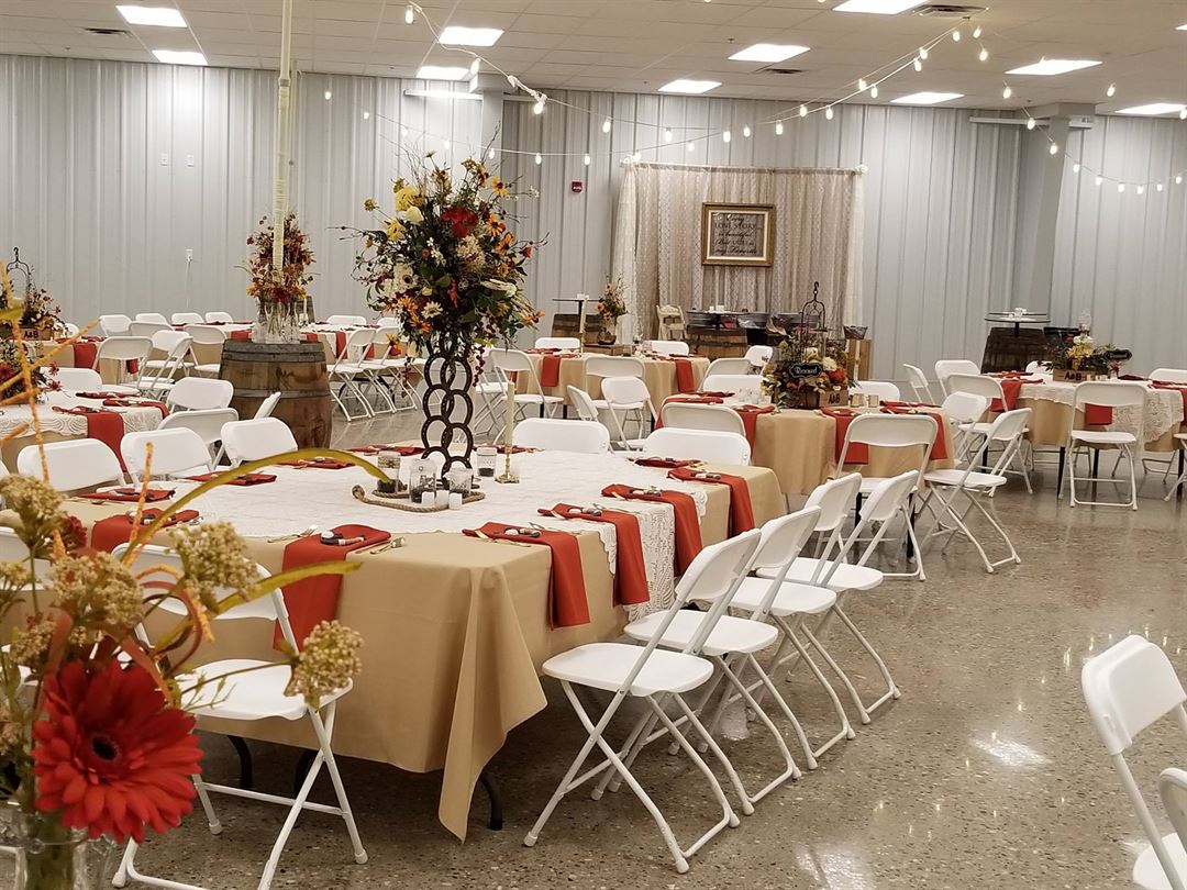 TOYOTA EVENT CENTER Gibson County Fairgrounds - Princeton, IN - Wedding ...