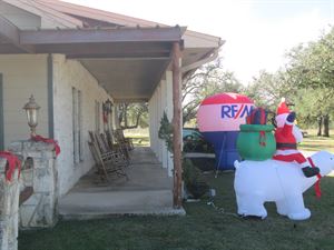 Ruby Ranch Lodge & Celebration Facility - Buda, TX - Wedding Venue