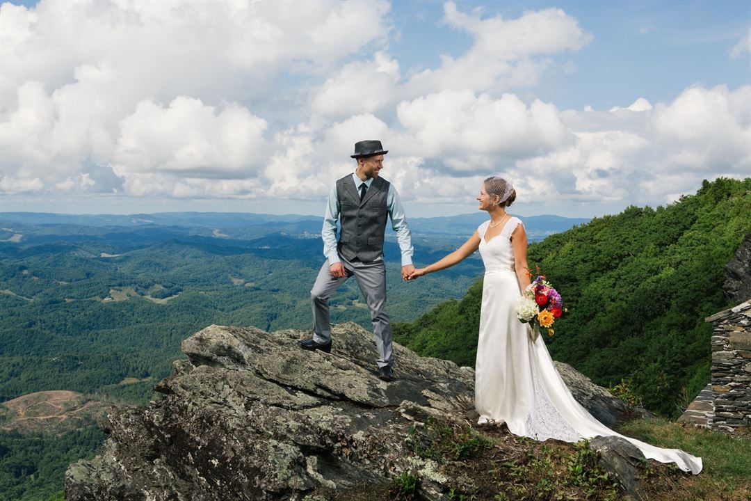Twickenham House & Hall - Jefferson, NC - Wedding Venue