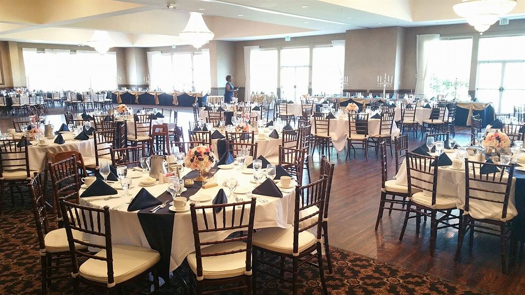 Avalon Manor Banquet Center - Merrillville, IN - Wedding Venue
