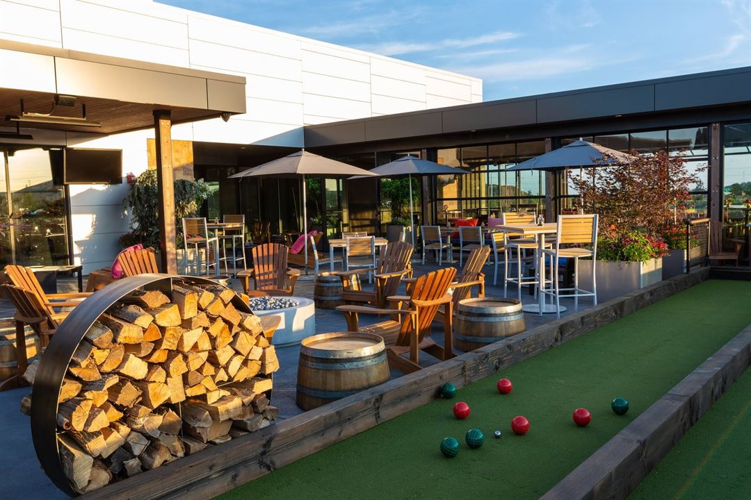 Pinstripes - Cleveland - Beachwood, OH - Wedding Venue