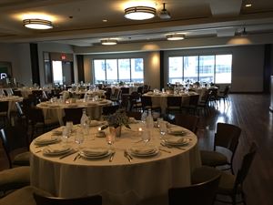 Pinstripes - Cleveland - Beachwood, OH - Wedding Venue