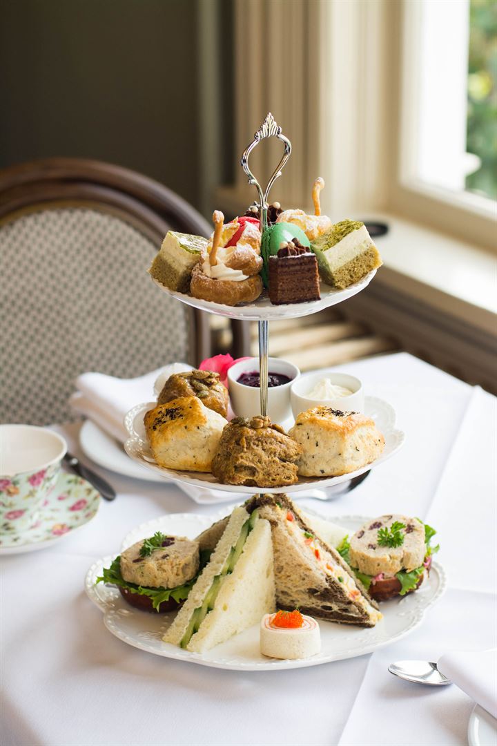 Pendray Inn and Tea House - Victoria, BC - Wedding Venue