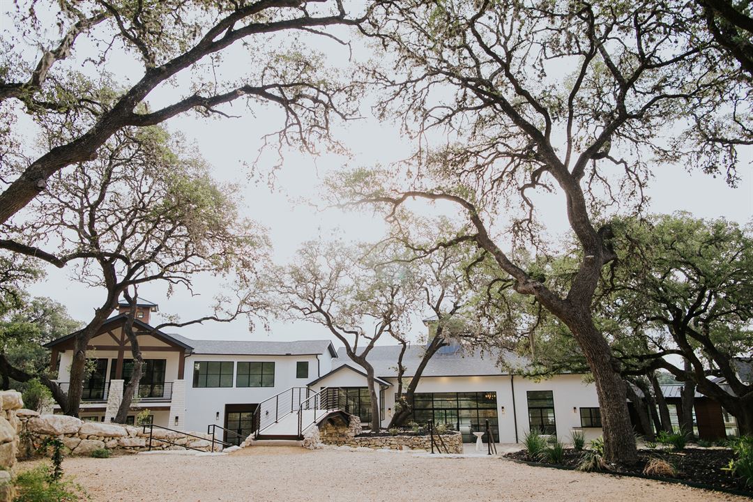 Hidden Falls - Spring Branch, TX - Wedding Venue