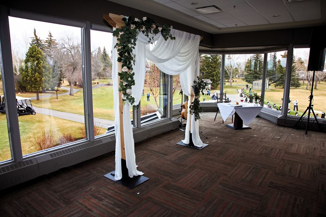 Silver Springs Golf & Country Club - Calgary, AB - Wedding Venue
