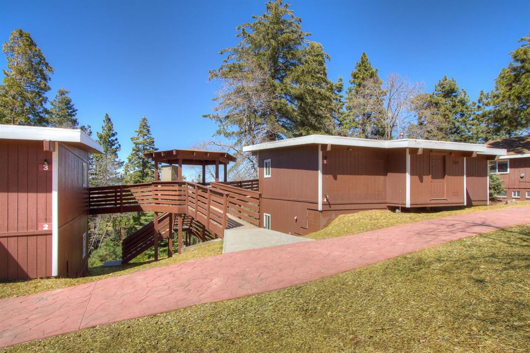 Pali Retreat - Running Springs, CA - Meeting Venue