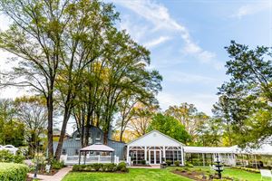 The Virginia Cliffe Inn - Glen Allen, VA - Wedding Venue