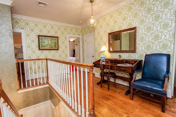 The Virginia Cliffe Inn - Glen Allen, VA - Wedding Venue