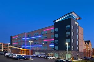 Aloft Cincinnati West Chester - West Chester, OH - Party Venue