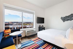 Aloft Cincinnati West Chester - West Chester, OH - Party Venue