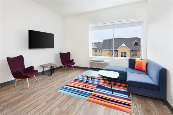Aloft Cincinnati West Chester - West Chester, OH - Party Venue