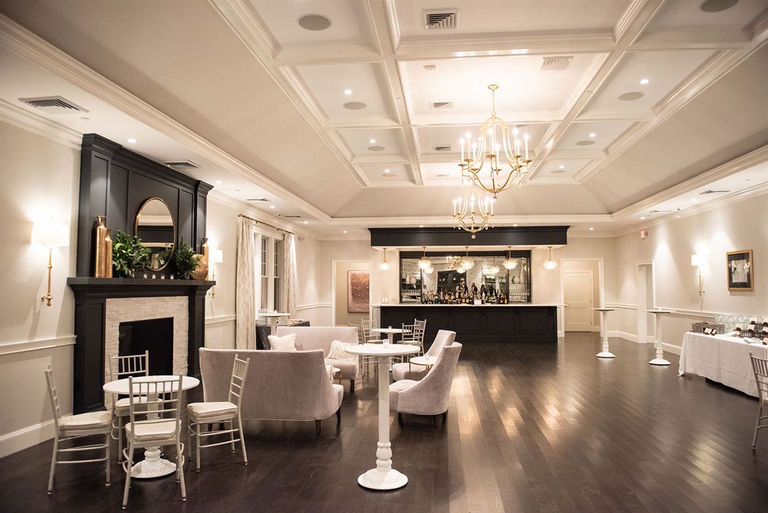 Saphire Estate - Sharon, MA - Wedding Venue
