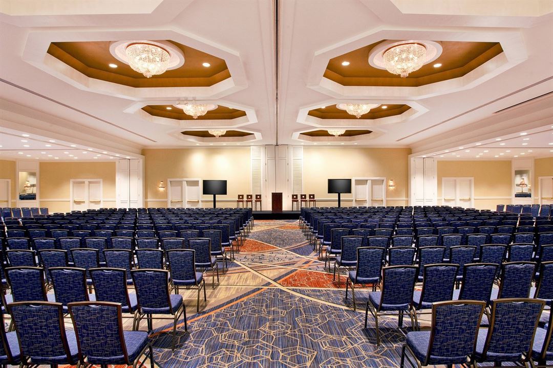 Boston Marriott Burlington - Burlington, MA - Wedding Venue