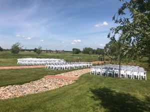 Blue Haven Barn and Garden - Sioux Falls, SD - Wedding Venue