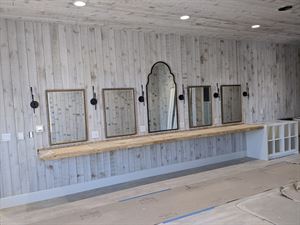 Laurel Ridge Barn - Wedding & Event Venue - Sioux Falls, SD - Party Venue