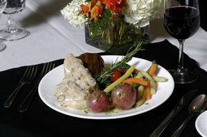 Distinctive Catering - Grand Rapids, MI - Caterer