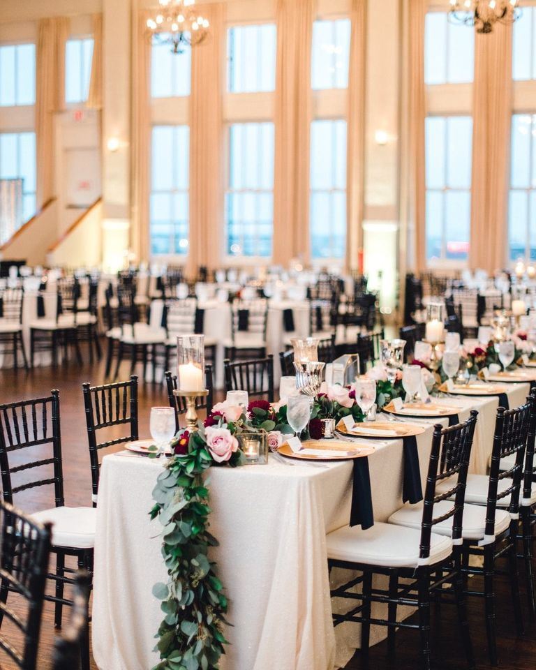The Room on Main - Dallas, TX - Wedding Venue
