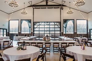 Union 12 - Columbia City, IN - Wedding Venue