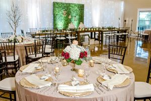 Oak Tree Manor Weddings - Spring, TX - Wedding Venue