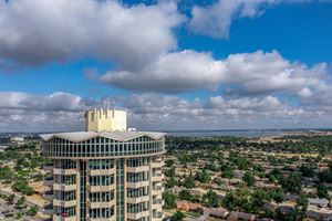 Slate at Founders Tower - Oklahoma City, OK - Wedding Venue