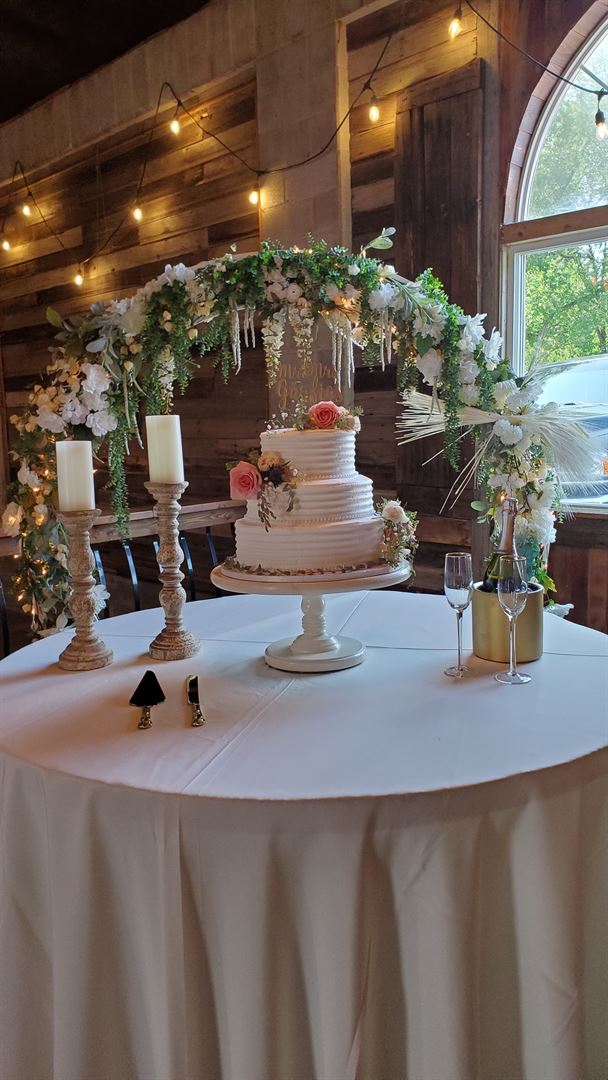 The Hideaway on Angel - Layton, UT - Wedding Venue