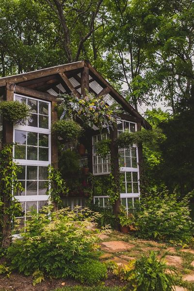Vaughan House - Forest, VA - Wedding Venue