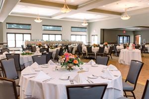 Thousand Oaks Golf Club - Grand Rapids, MI - Wedding Venue