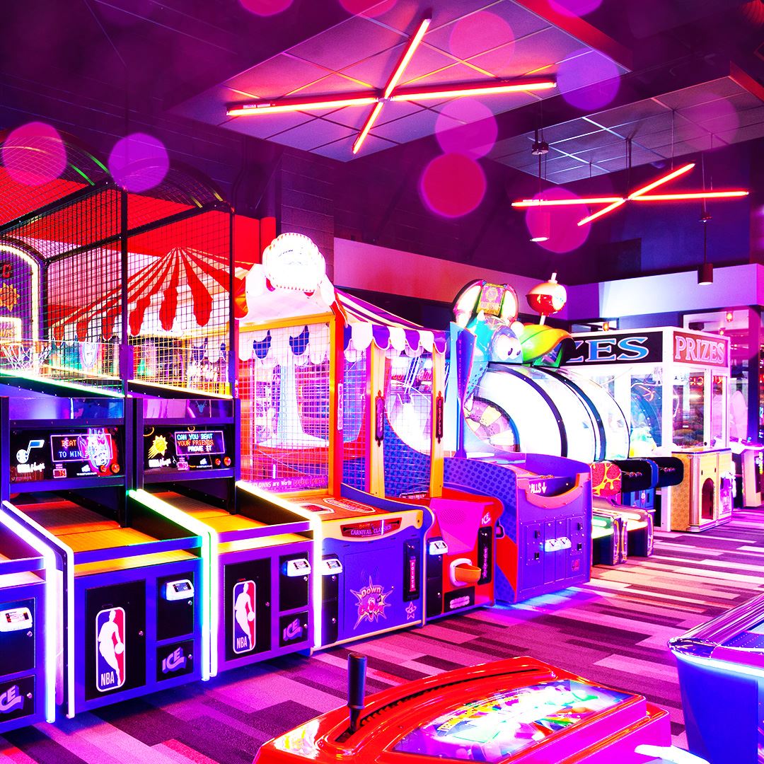 Bowlero Charlotte - Charlotte, NC - Party Venue