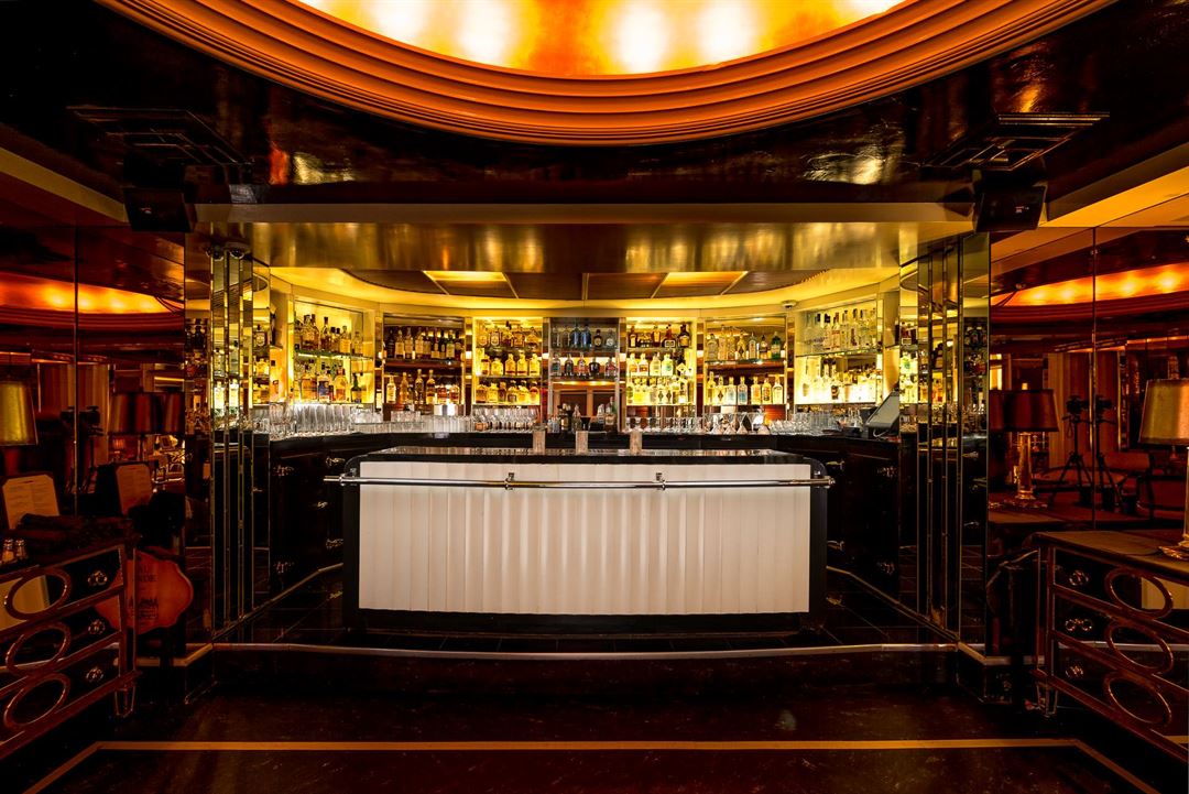 The Commodore Bar & Restaurant - Saint Paul, MN - Party Venue