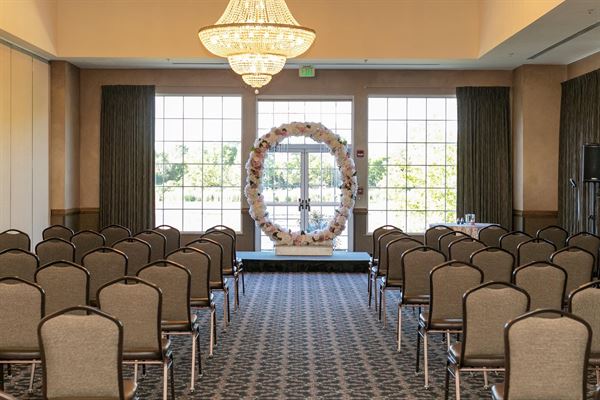 Avalon Manor Banquet Center - Merrillville, IN - Wedding Venue