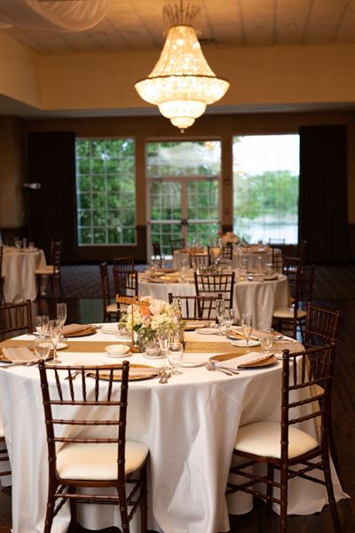 Avalon Manor Banquet Center - Merrillville, IN - Wedding Venue