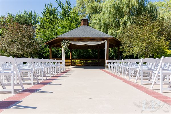 Avalon Manor Banquet Center - Merrillville, IN - Wedding Venue