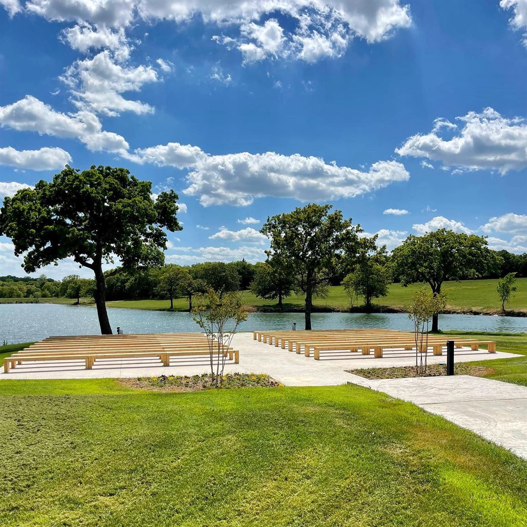 Loco Lake Venue - Sunset, TX - Wedding Venue