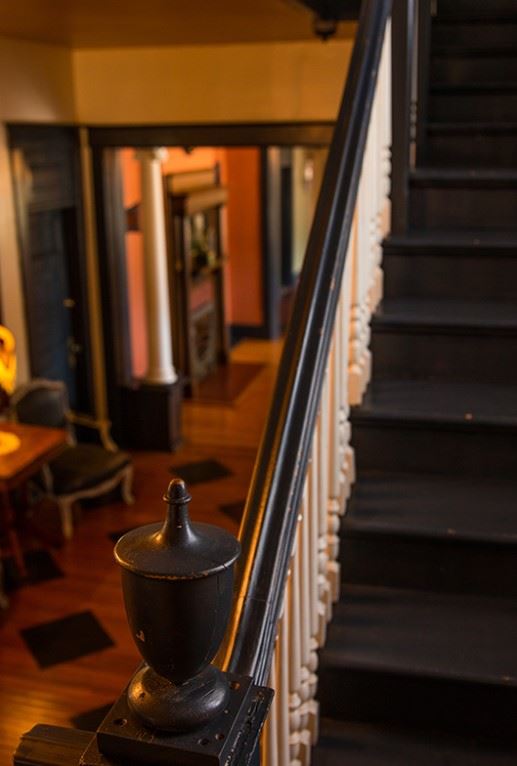 Governor's Row House - Topeka, KS - Wedding Venue