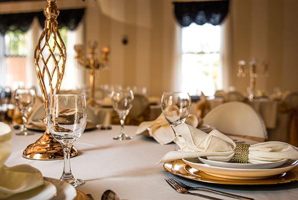 Governor's Row House - Topeka, KS - Wedding Venue