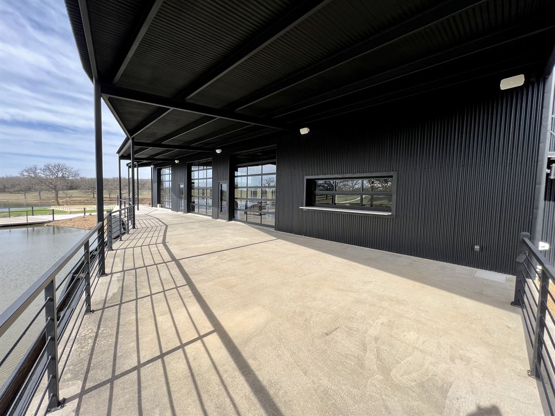 Loco Lake Venue - Sunset, TX - Wedding Venue