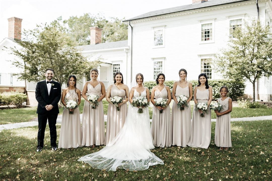 The Peter Allen Inn & Event Center - Kinsman, OH - Wedding Venue