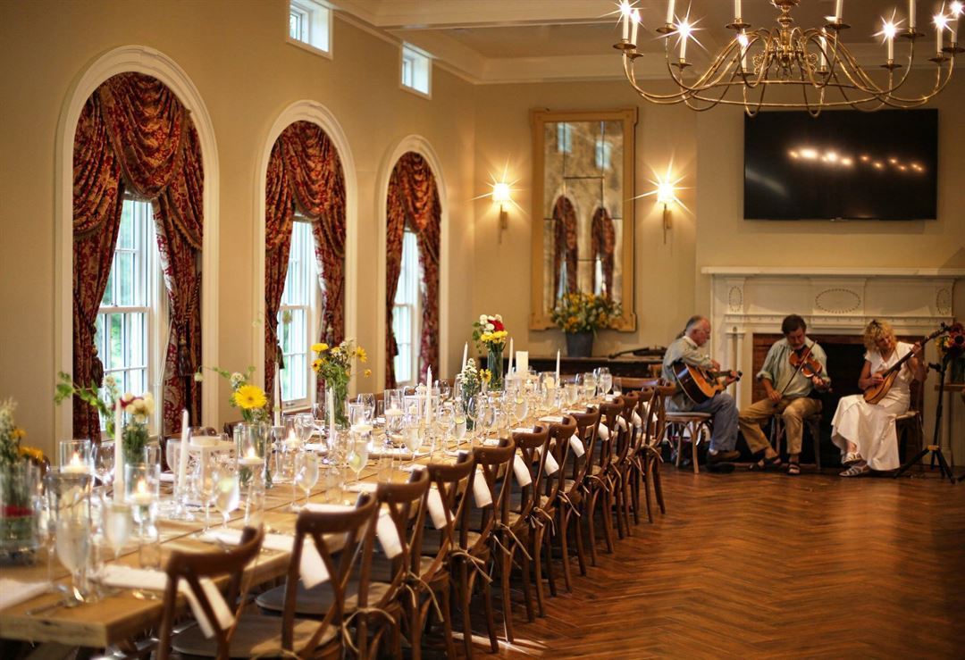 The Peter Allen Inn & Event Center - Kinsman, OH - Wedding Venue