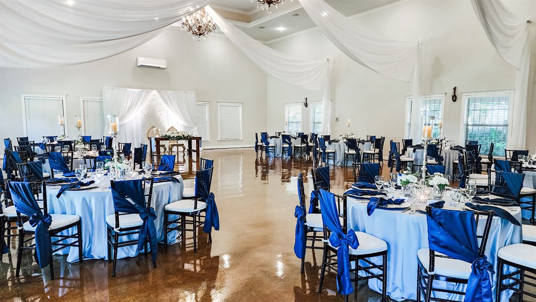 Oak Tree Manor Weddings - Spring, TX - Wedding Venue