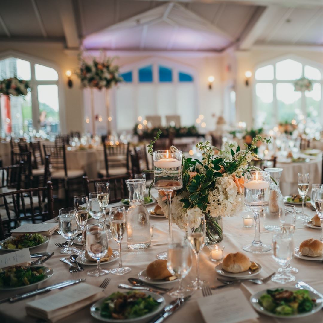 Whitby castle wedding menu | Honestweddingadvice.com