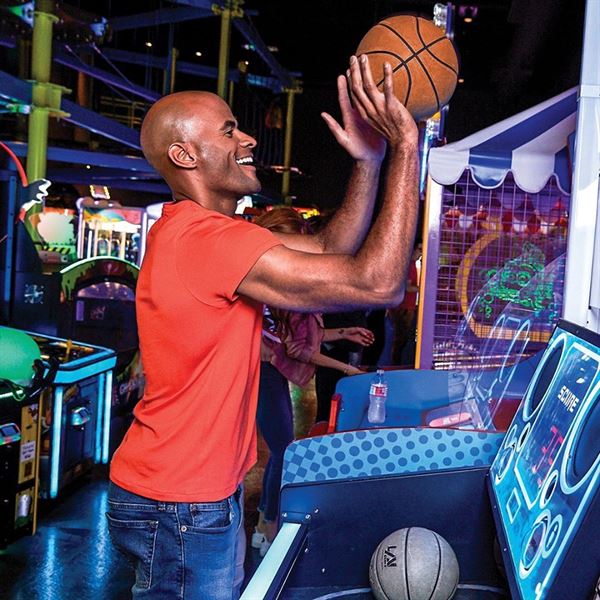 Main Event Entertainment - Louisville, KY - Wedding Venue