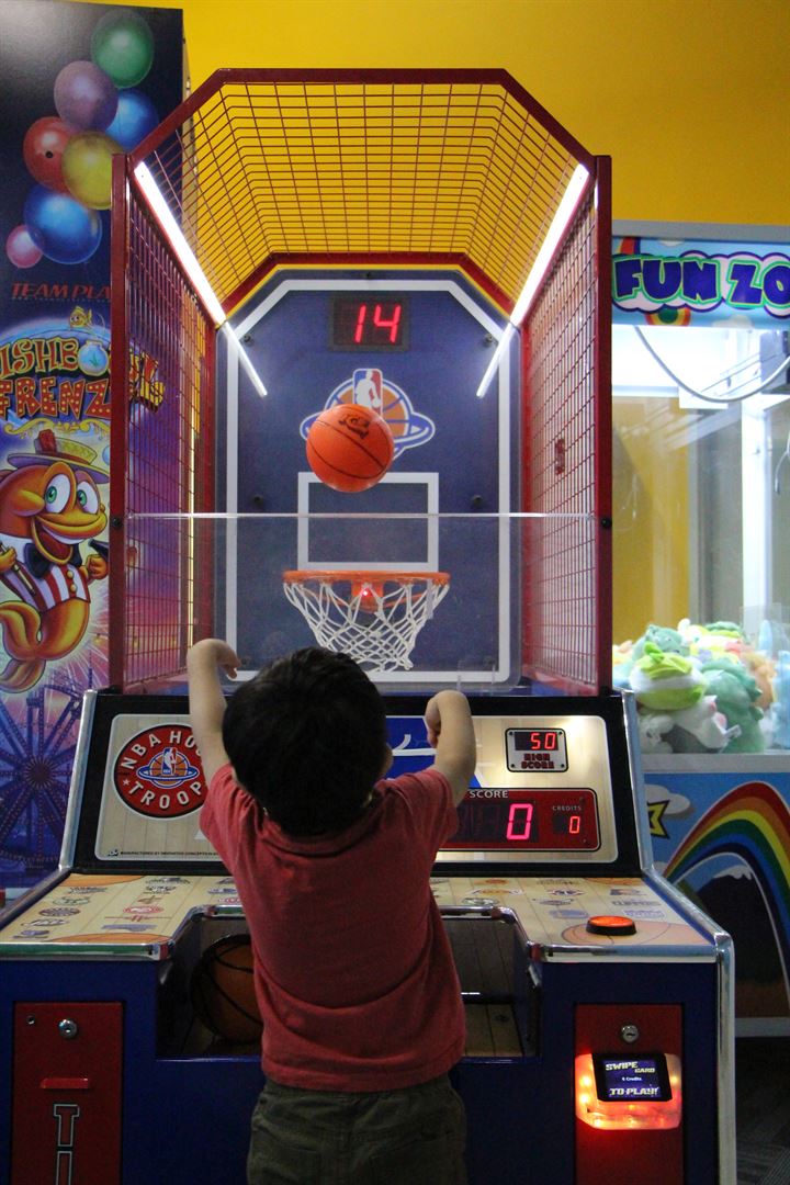 Funvilla London - London, ON - Party Venue