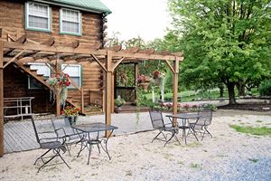 Berry Patch Bed and Breakfast - Lebanon, PA - Wedding Venue