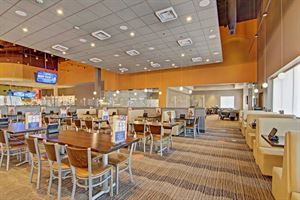 Main Event Entertainment - Tempe, AZ - Party Venue