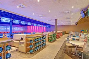 Main Event Entertainment - Tempe, AZ - Party Venue