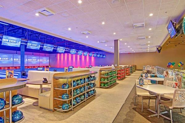 Main Event Entertainment - Tempe, AZ - Party Venue