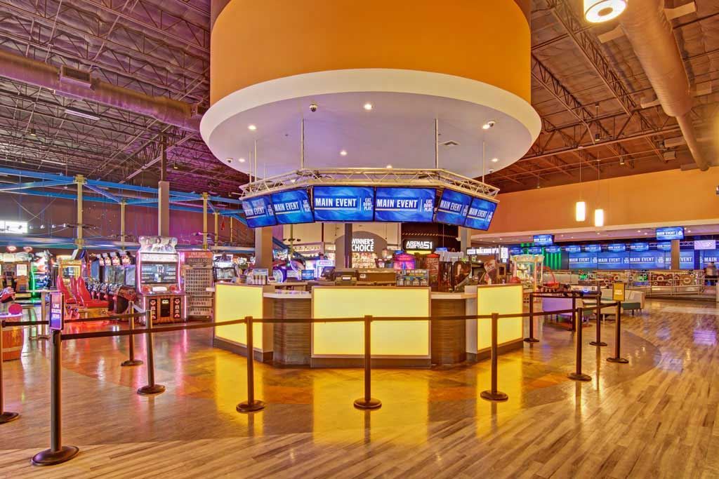 Main Event Entertainment - Tempe, AZ - Party Venue